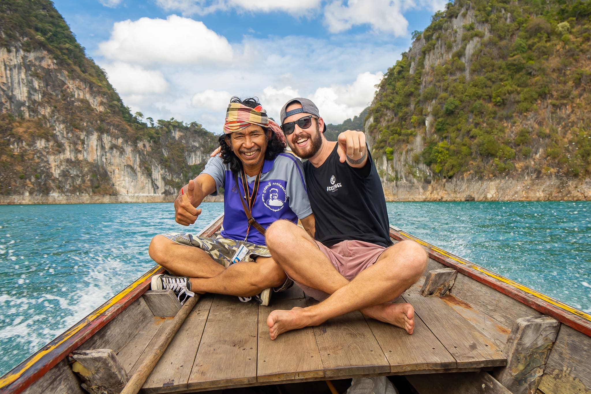 15 Reasons To Love Group Travel - Feel Free Travel Blog