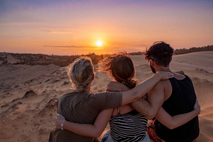 22 Pros and Cons of Group Travel (2026) - Feel Free Travel Blog